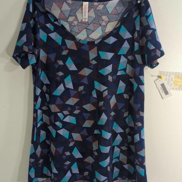 LuLaRoe | Tops | Nwt Lularoe Classic Tunic | Poshmark